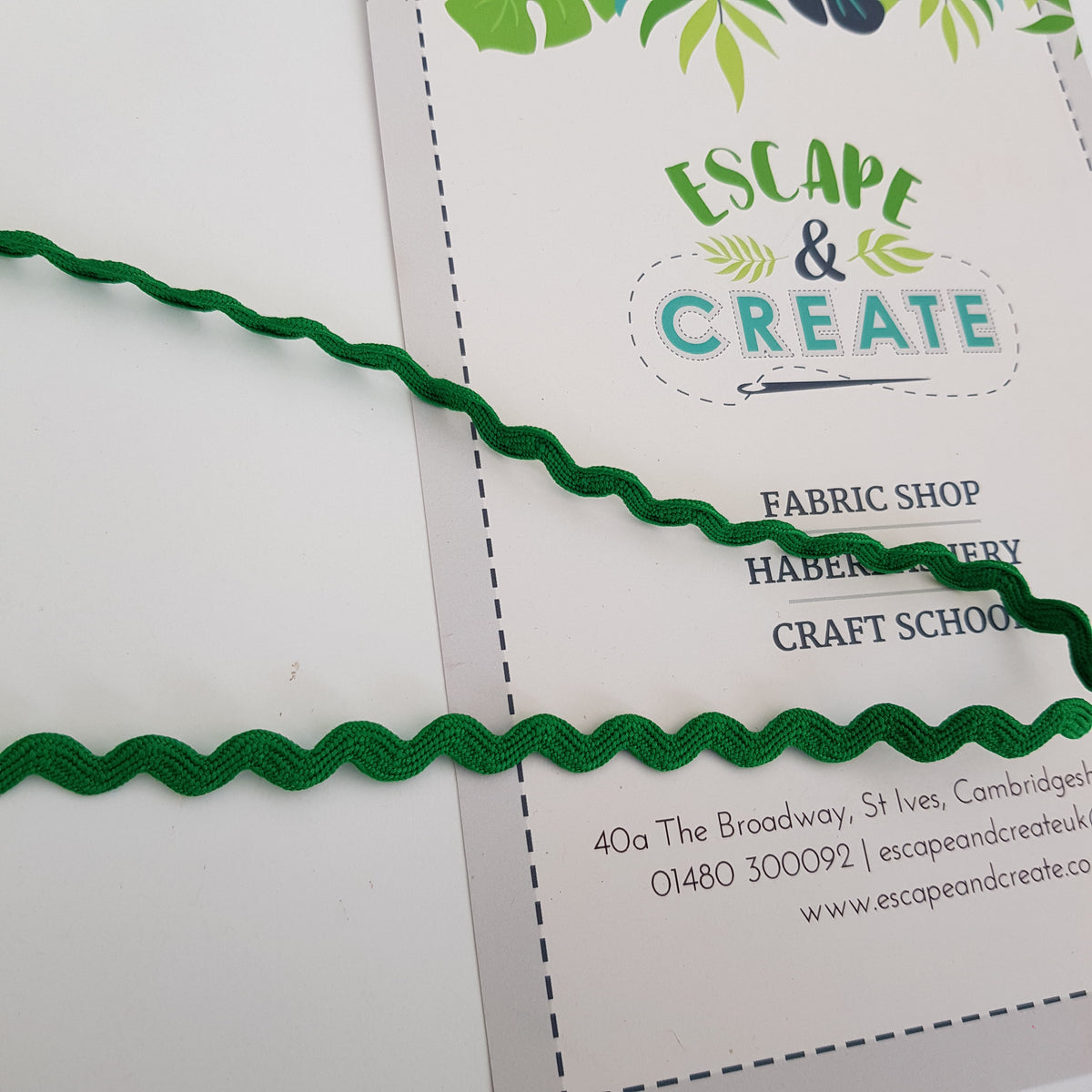 Ric Rac 8mm Emerald Green – Escape & Create